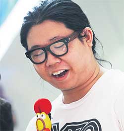 Bangkok Post - A day with VRZO