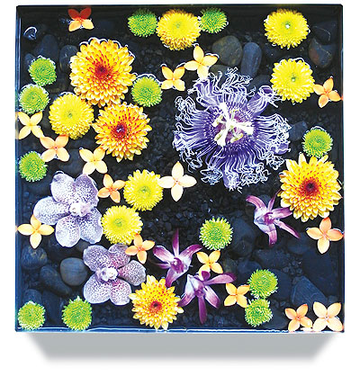 Bangkok Post - Floral floater