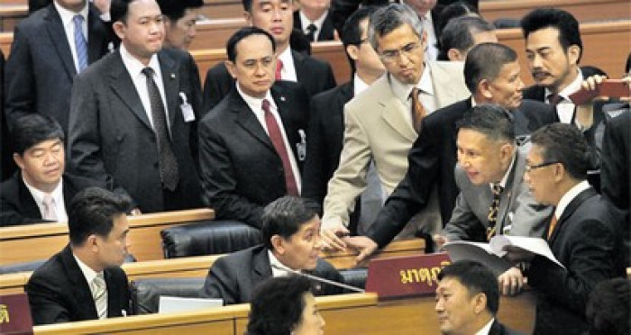 Bangkok Post - Sonthi won't pull unity bill