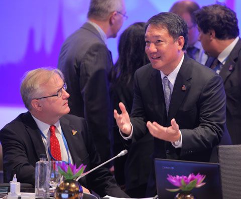 Bangkok Post - Rehn: Worst over for euro crisis