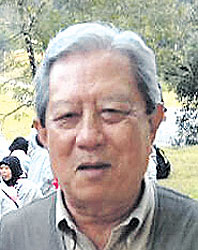 Bangkok Post - Surayud claims no connection to pitak siam