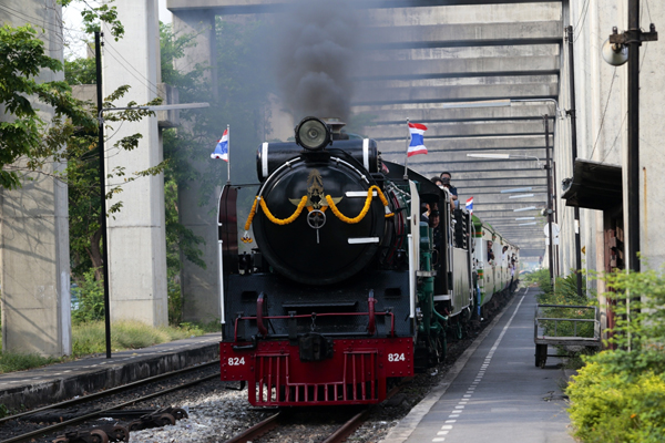 Bangkok Post - Board approves double-track rail