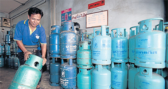 Bangkok Post - Cooking-gas hike delayed