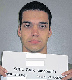 Bangkok Post - Cops catch Kohl outside his embassy