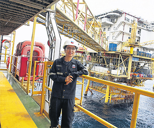 Bangkok Post - Girl, uninterrupted