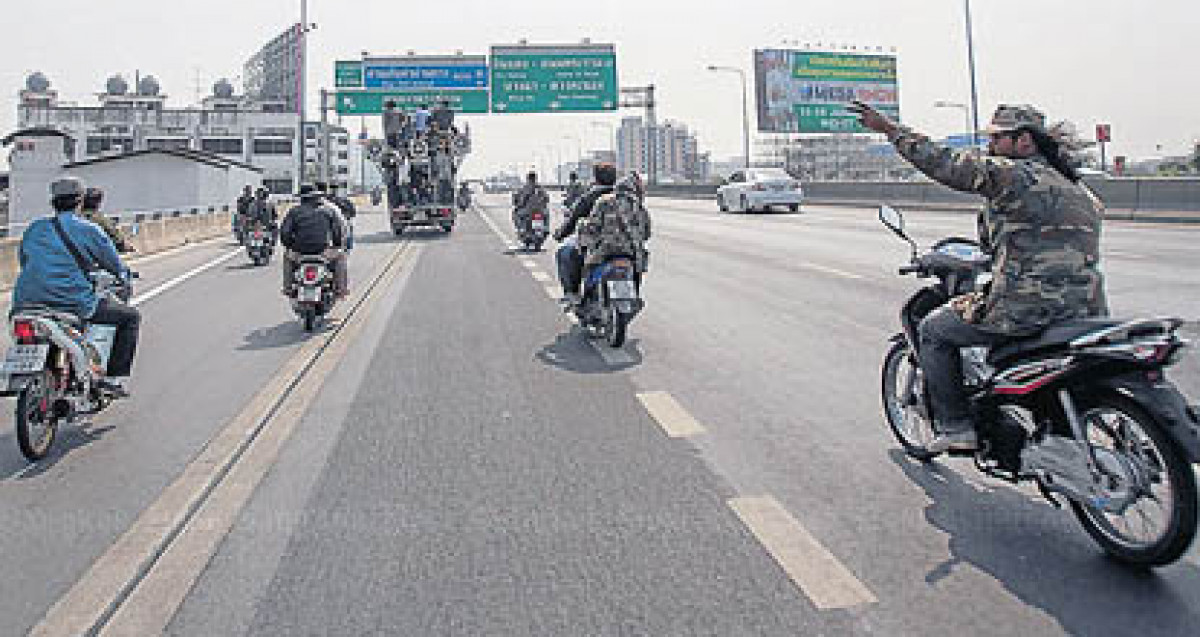 Bangkok Post - Exat warns against expressway motorbikes