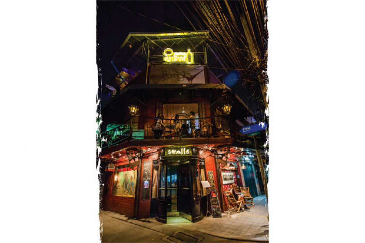 Bangkok Post - The little big bar