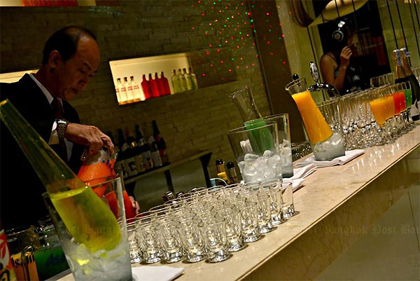 Bangkok Post - Flavour waves