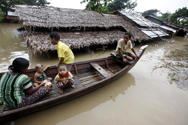 Bangkok Post - 100 dead, 1 mln homeless in Myanmar floods