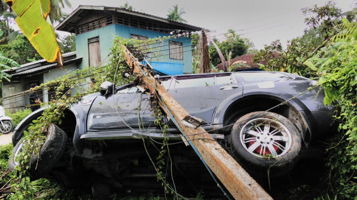 Bangkok Post - Kamnan, aide wounded in Pattani attack