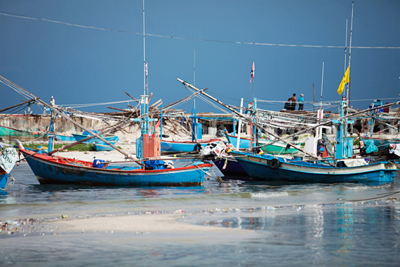 Bangkok Post - Put ex-sailors on fishing boats, IUU task force suggests