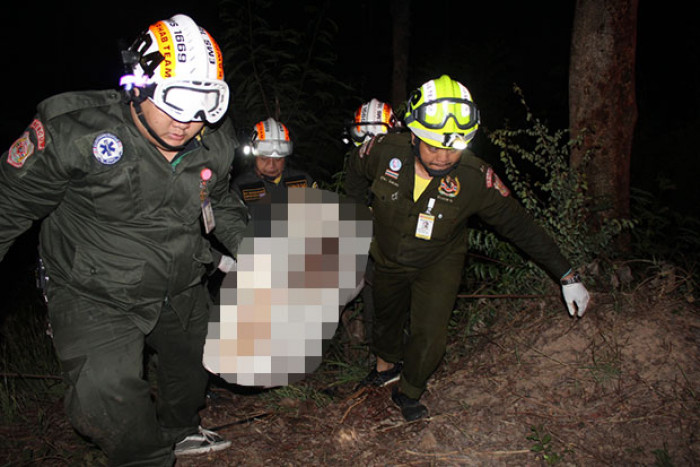 Bangkok Post - 2 university students killed in head-on crash
