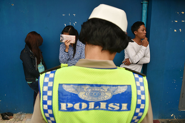 Bangkok Post - Indonesia to shutter all red-light districts by 2019