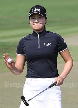 Bangkok Post - American ace Thompson back in front