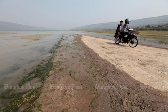 Bangkok Post - Drought exposes old road behind Lam Takhong dam
