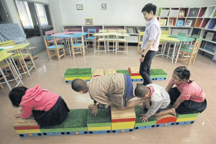 Bangkok Post - Playing blind