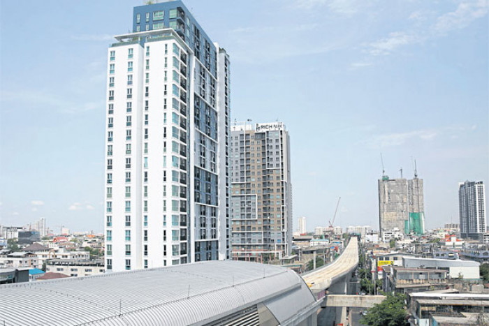 Bangkok Post - PPP okays Blue Line, Thai Oil lease