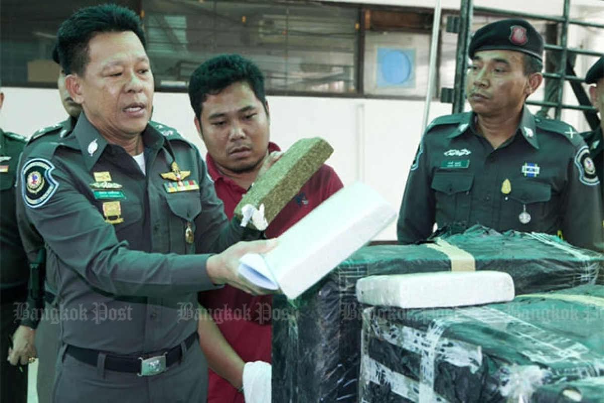 Bangkok Post - Ganja, meth hidden in cow dung, fruit