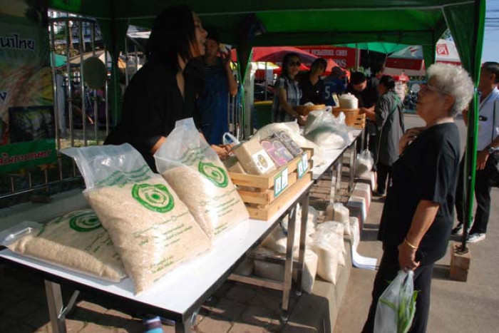 Bangkok Post - Direct-sale rice markets spring up in growing areas