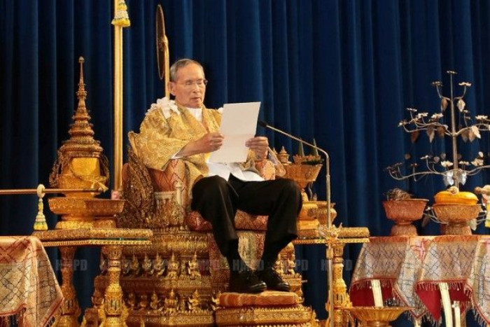Bangkok Post - King Bhumibol to be known as 'the Great'