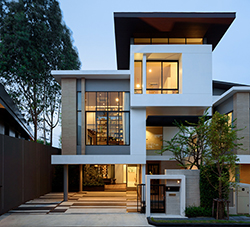 Bangkok Post - Nirvana woos investors