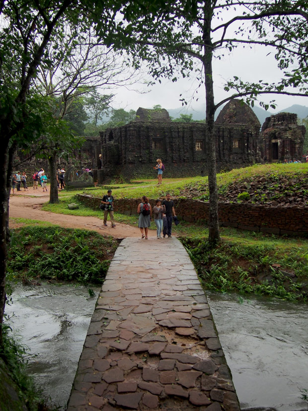 Bangkok Post - Lost in ruination