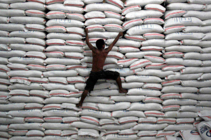Bangkok Post - Philippines to import 250,000 tonnes of rice in June
