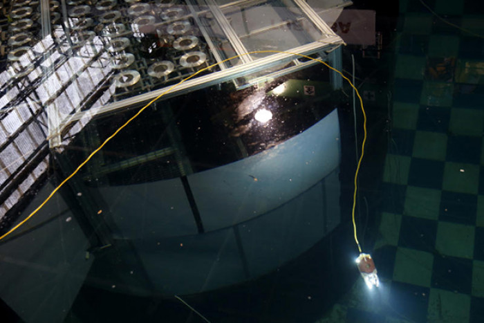 Bangkok Post - New robot unveiled to inspect melted reactors at Fukushima