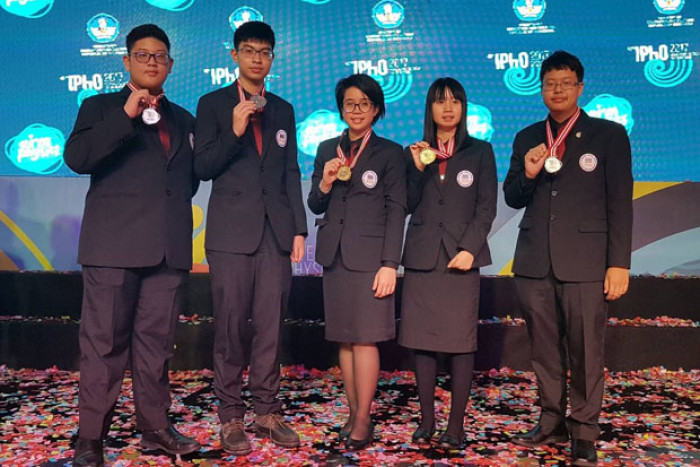 Bangkok Post - Thailand wins 2 golds, 3 silvers in physics competition