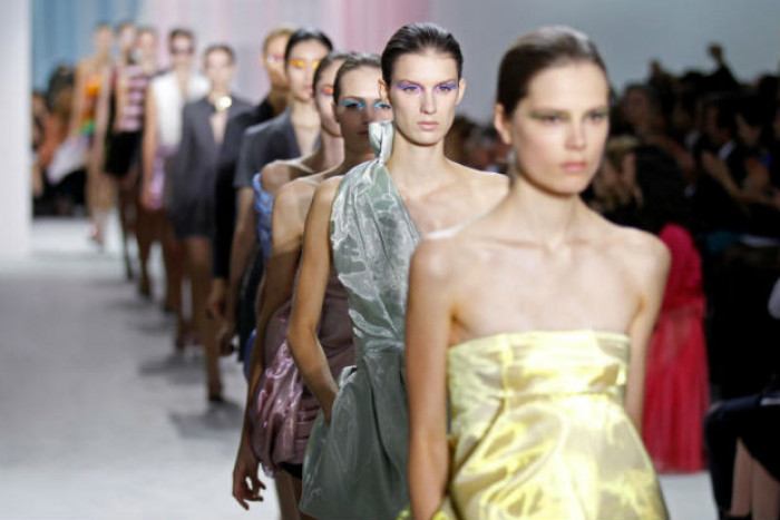 Bangkok Post - Fashion giants to ban underweight, underage models