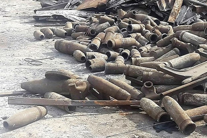 Bangkok Post - Hundreds of old artillery shells found at scrap factory