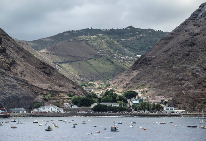 Bangkok Post - Remote St Helena hails first commercial flight
