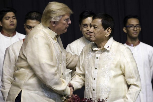 Bangkok Post - US, Philippine presidents dance a drug war tango