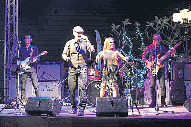 Bangkok Post - Groovy music and movement by the river