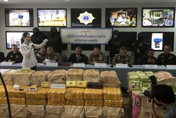 Bangkok Post - Millions of speed pills, 300kg crystal meth seized in North