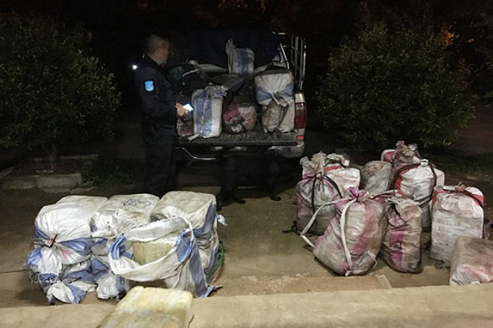 Bangkok Post - 5m speed pills and tonne of 'ice' seized in Chiang Rai