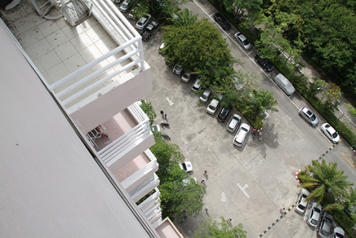 Bangkok Post Frenchman Dies In Fall From Pattaya Highrise Condo