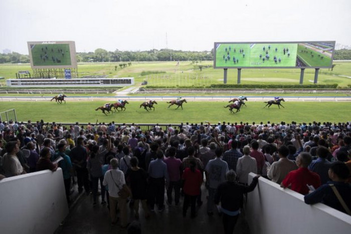 Bangkok Post - Royal Turf Club runs its last race