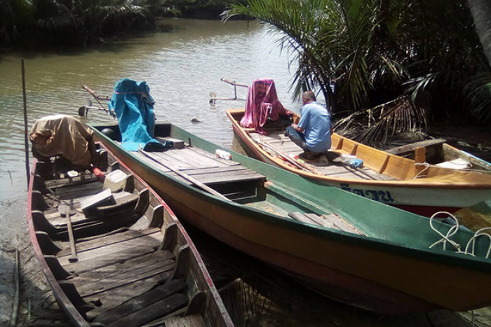 Bangkok Post - Pattani residents say military presence makes their ...