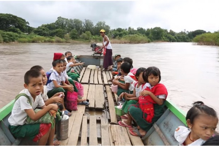 Bangkok Post - Migrant kids get chance to blossom