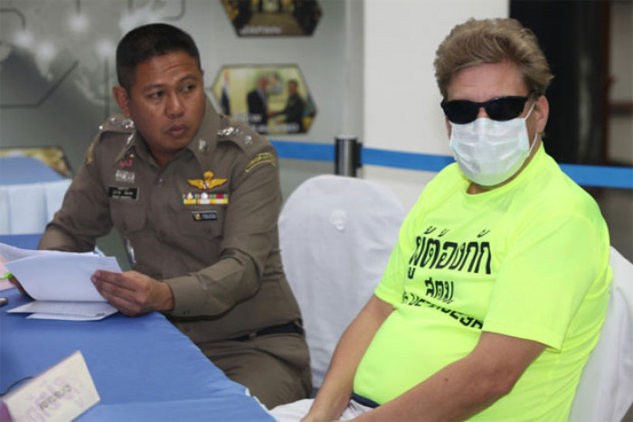 Bangkok Post - Murder hunt cops arrest Chinese man