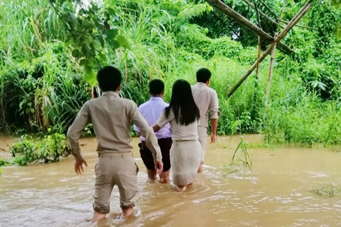 Student overcomes hardship to attend school Bangkok Post Learning ...