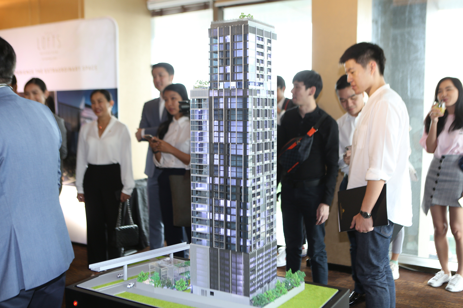 Bangkok Post - Experience extraordinary living at “The Lofts Ratchathewi”