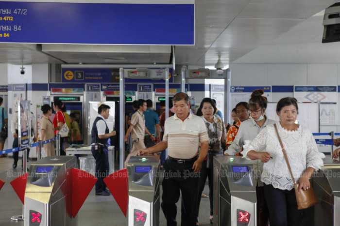 Bangkok Post - Discounted multi-trip packages proposed for Blue, Purple ...