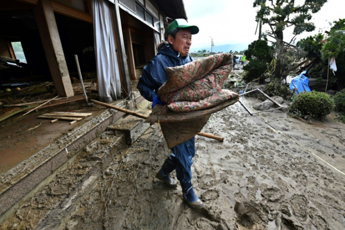 Bangkok Post - Clean-up, rescue efforts in Japan as typhoon toll nears 70