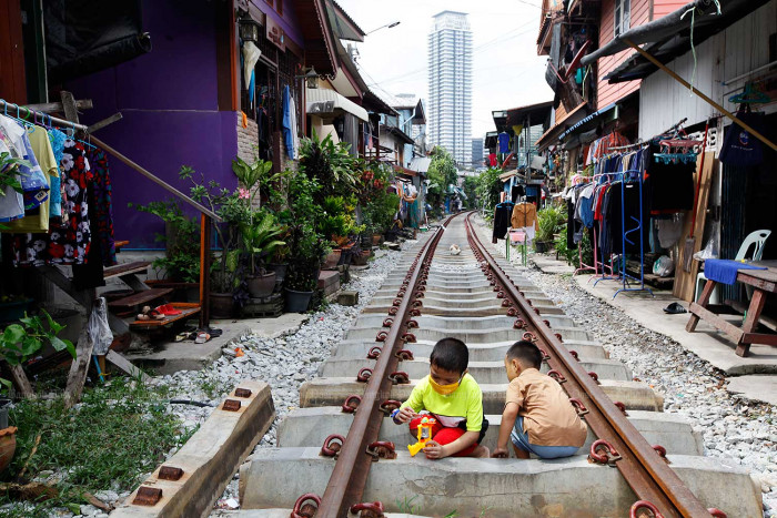 Bangkok Post - Govt eyes Beijing's strategy on poverty