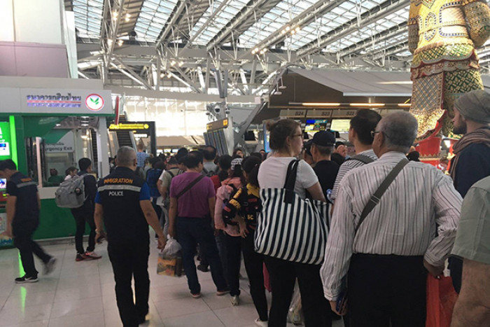 Bangkok Post - Departing passengers bemoan long queue at Suvarnabhumi ...
