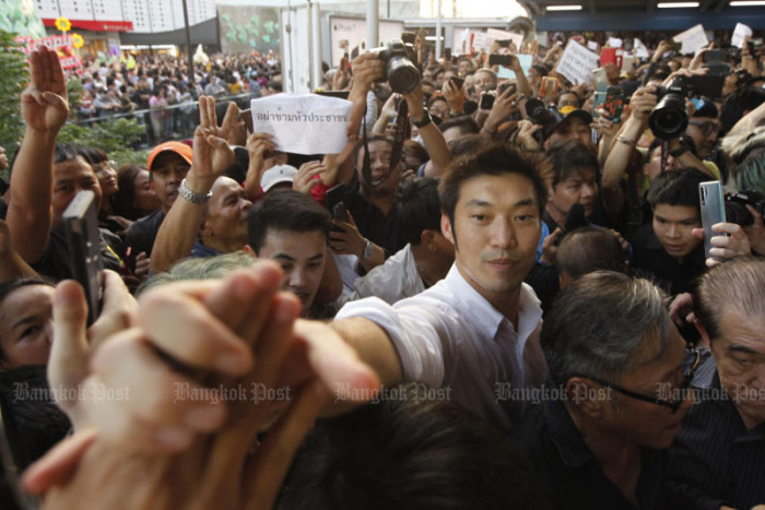 Bangkok Post - Defiant Thanathorn braces for 'flash mob' case