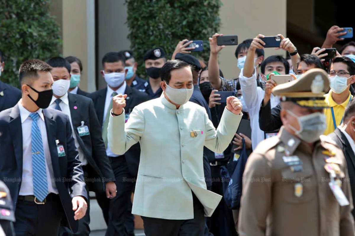 Bangkok Post - Govt to invoke emergency rule