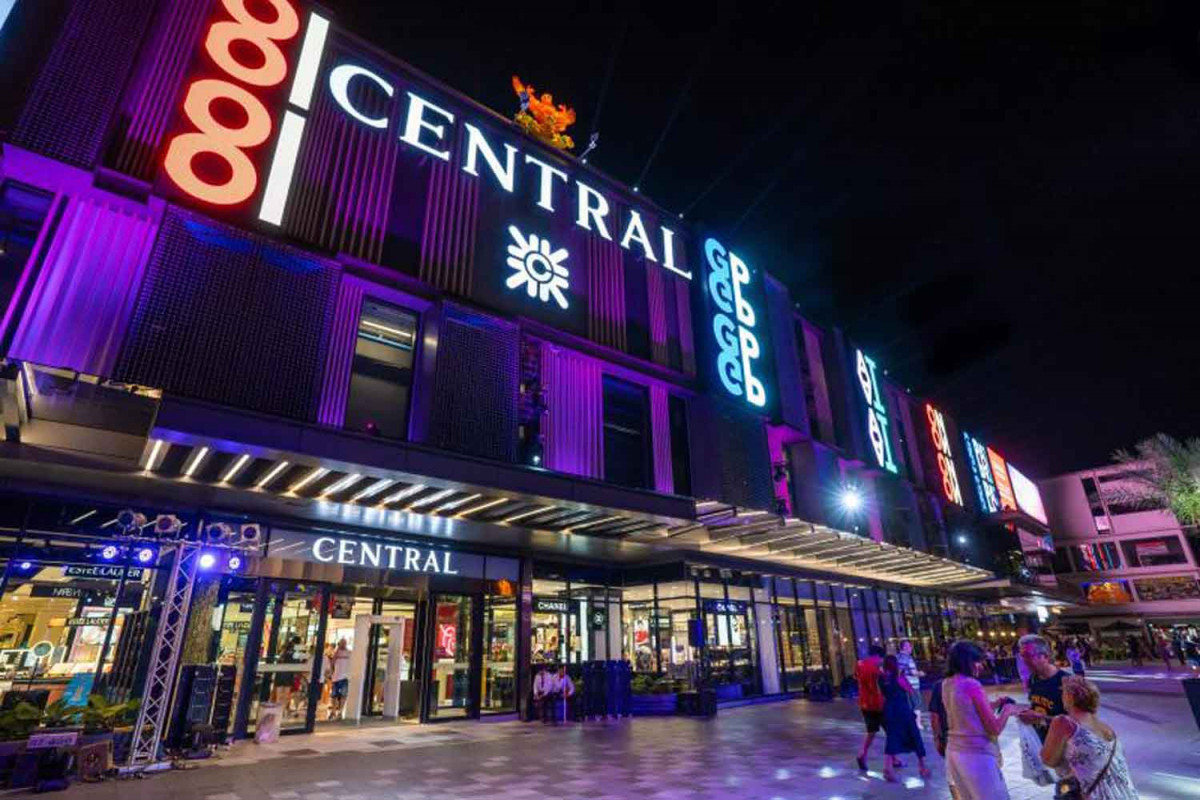 Bangkok Post - Central Group approves B2.3bn reply to PM's call